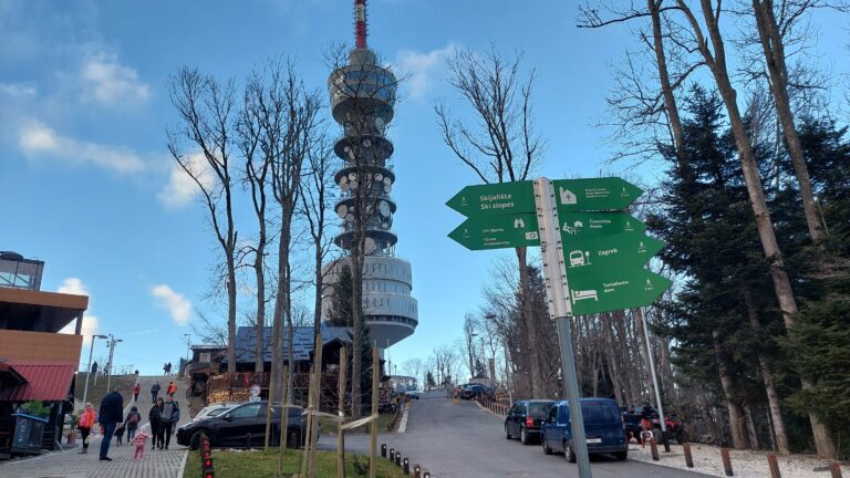 Sljeme - skijanje, sanjkanje i uživanje nadomak Zagreba